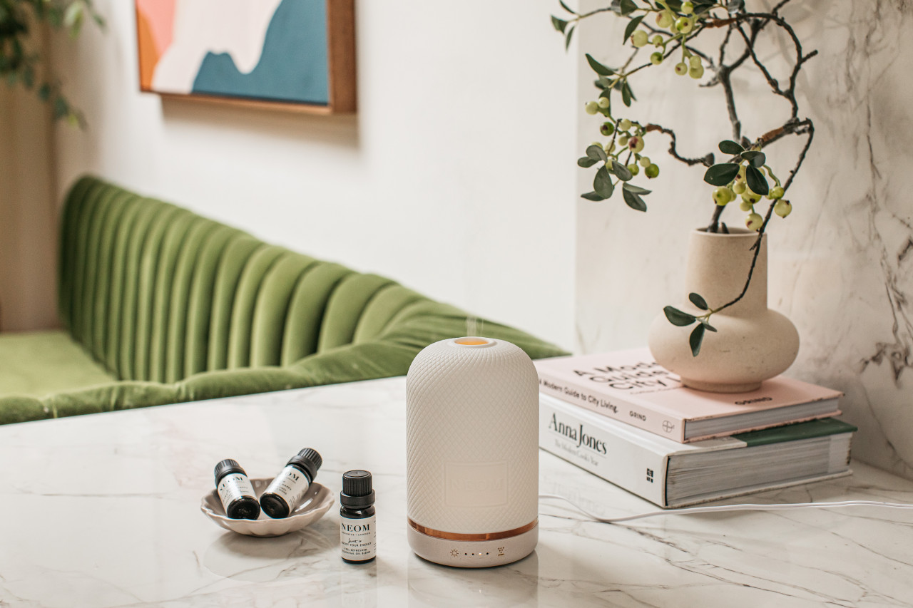 Neom Wellbeing Pod Essential Oil Diffuser | Bath & Unwind