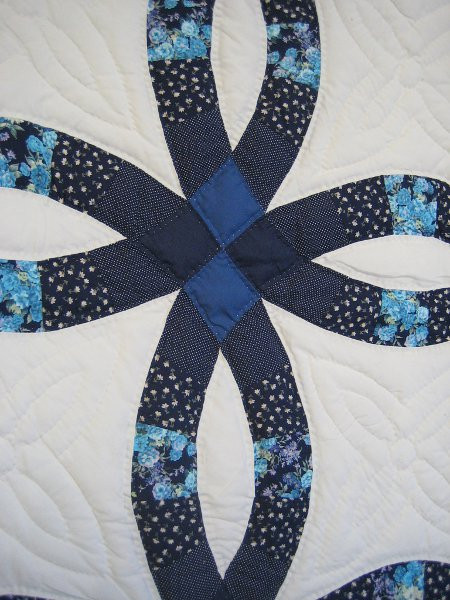 Blue Double Wedding Ring Patchwork Amish Quilt - NO LONGER AVAILABLE ...