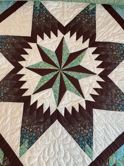 Compass Star in Star Patchwork Amish Quilt 108x117
