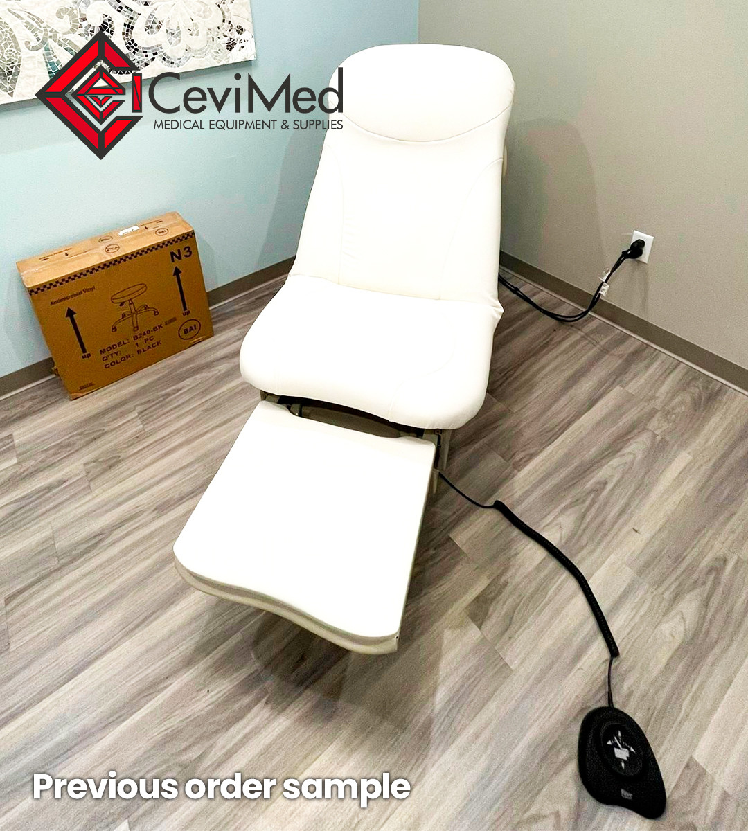 Refurbished Midmark 623 Barrier-Free Examination Table | Cevi Med
