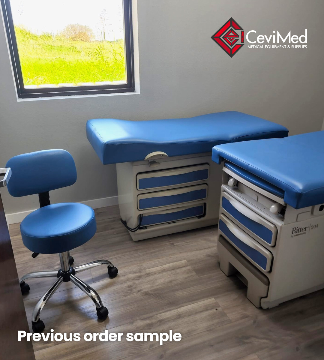 Midmark Ritter 204 Manual Examination Table - Refurbished