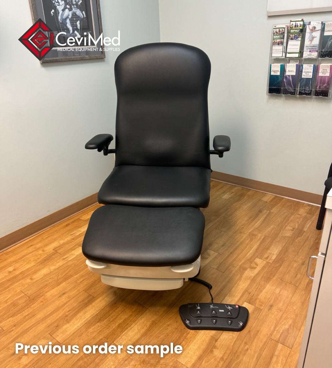Refurbished Midmark 647 Barrier-Free Podiatry Chair | Cevi Med