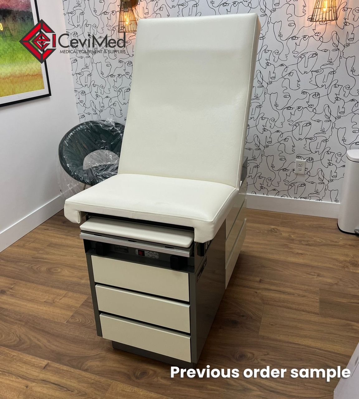 Midmark 108 Manual Exam Table | Refurbished | Cevi Med