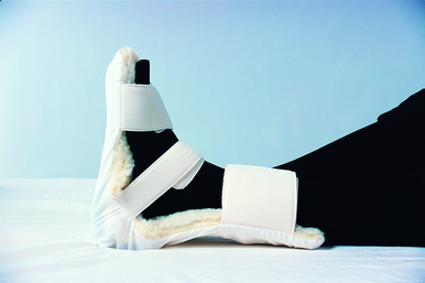 Skil-Care Foot Drop Boot - Small 1/EA