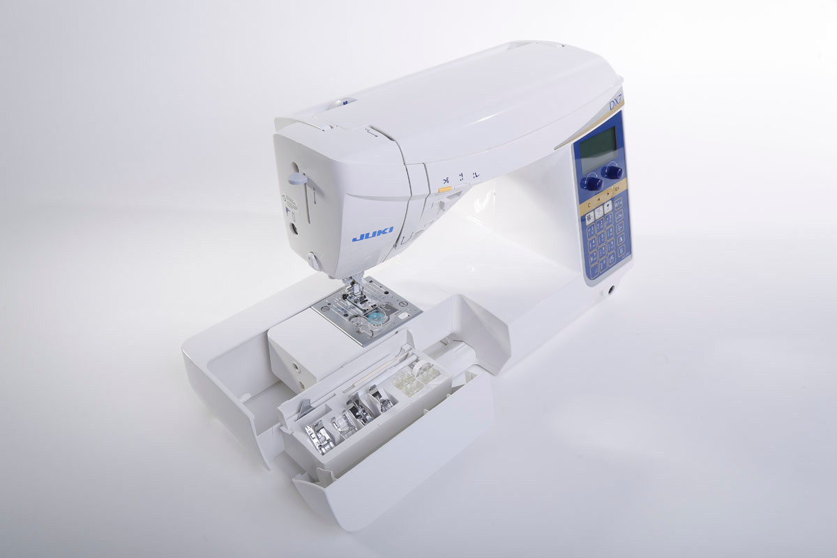 JUKI HZL-DX7 Computerized Quilting and Sewing Machine