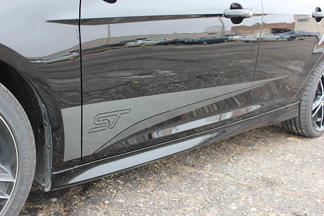 Ford Focus Stripes, Focus Decals, Focus Graphics