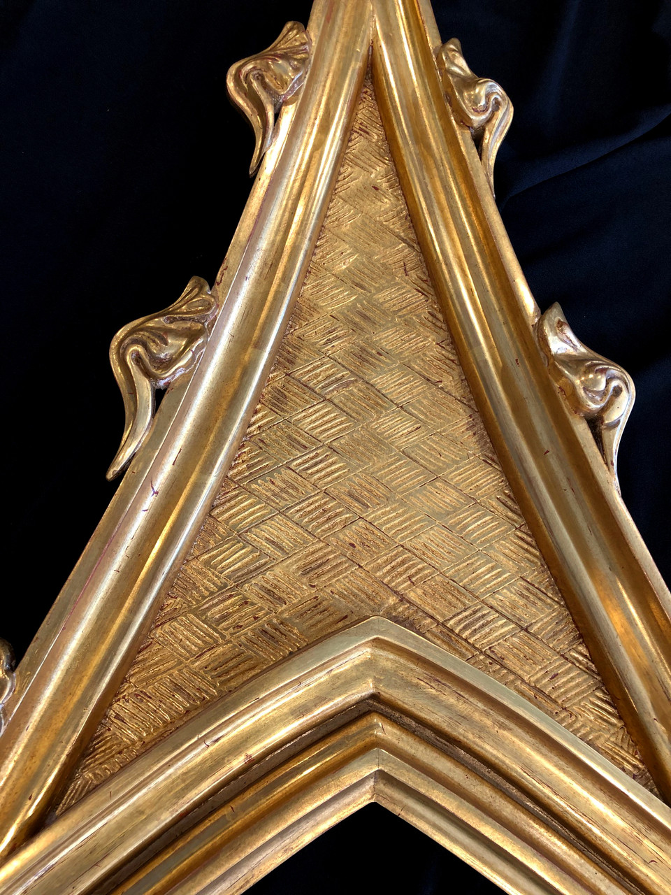 Gold Cathedral Arched Picture Frame