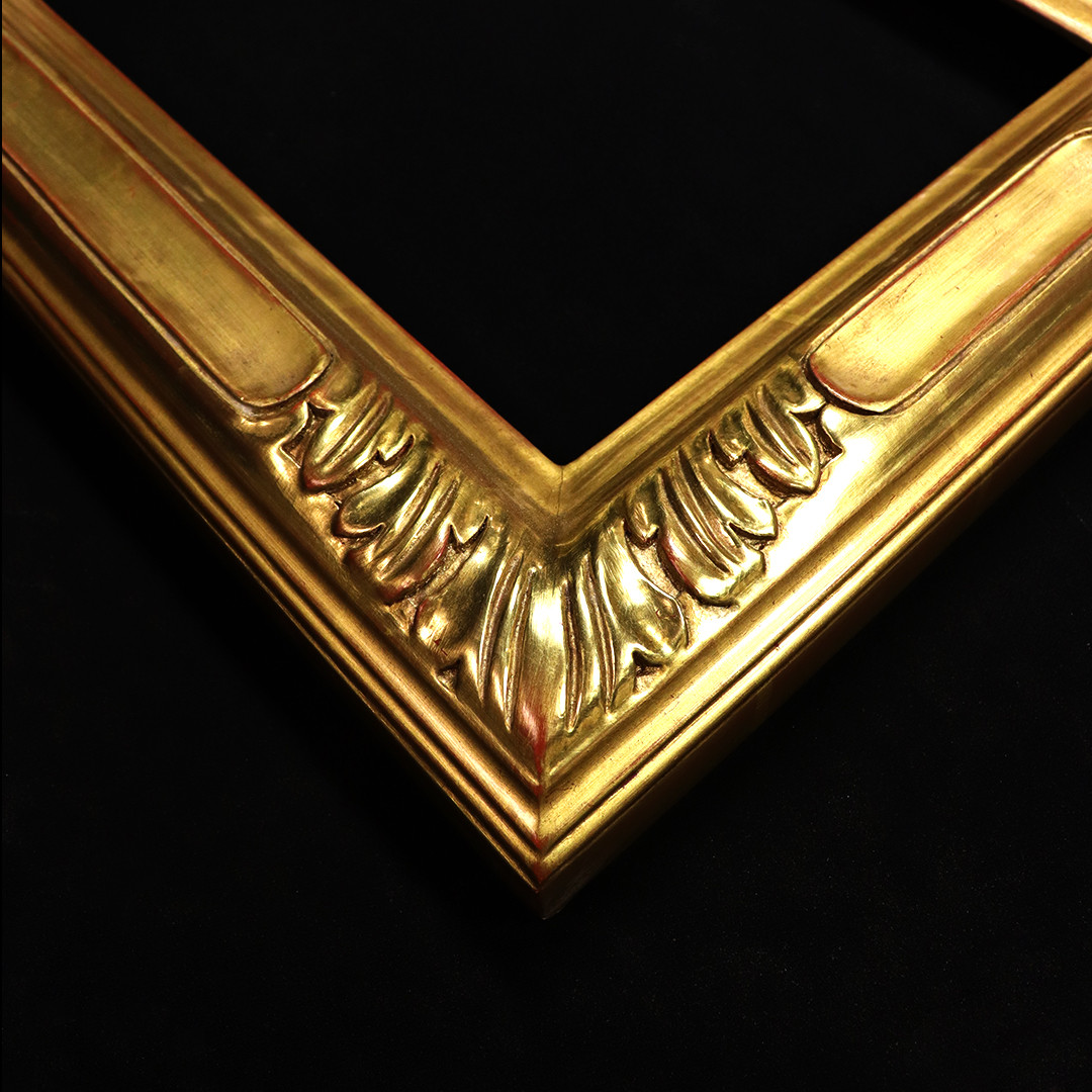 Water Gilded 22k Gold Leaf Hand Carved Closed Corner Fine Art Picture Frame