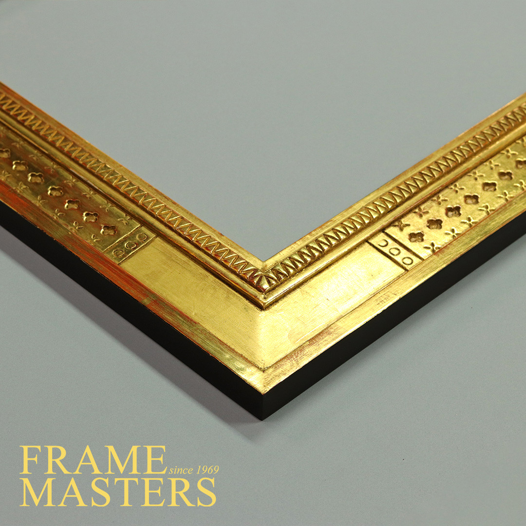 Water Gilded 22k Gold Leaf Hand Carved Closed Corner Fine Art Picture Frame