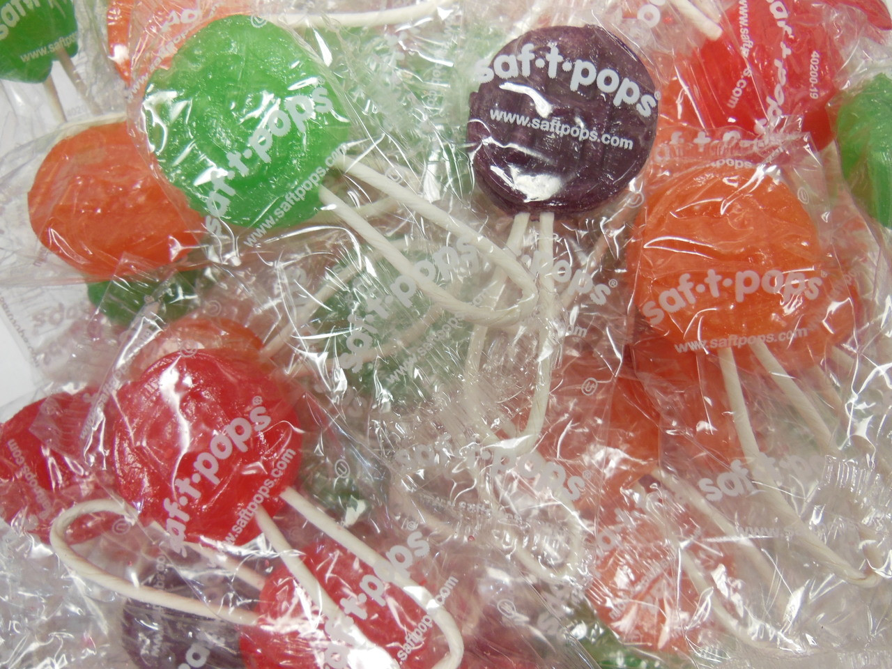 Safety Pops Suckers "Saf-t-Pops" Spangler Candy 1 LB (453g) About 35