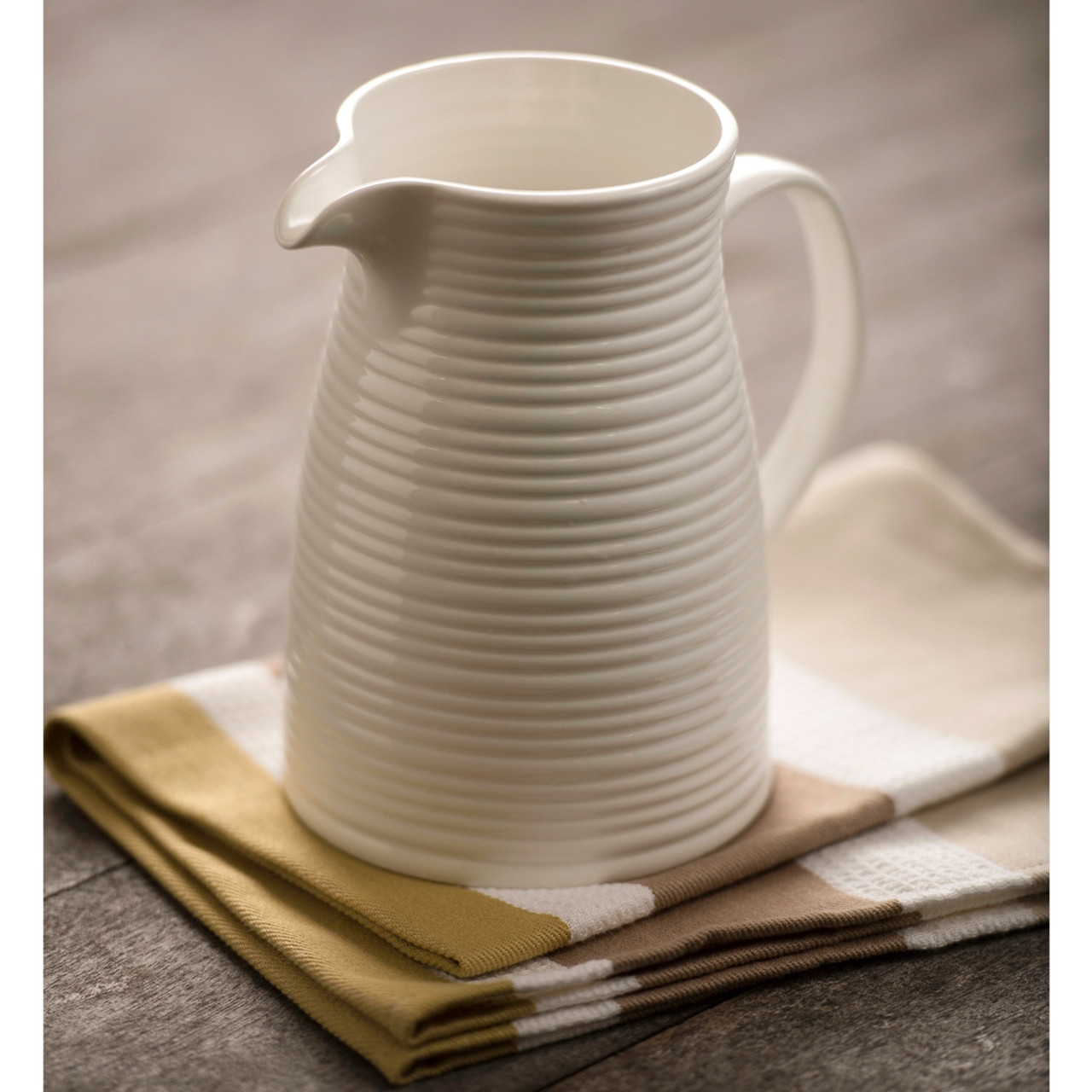 Belleek Ripple Jug | Kilkenny Design Belleek Ripple Jug | Kilkenny Design