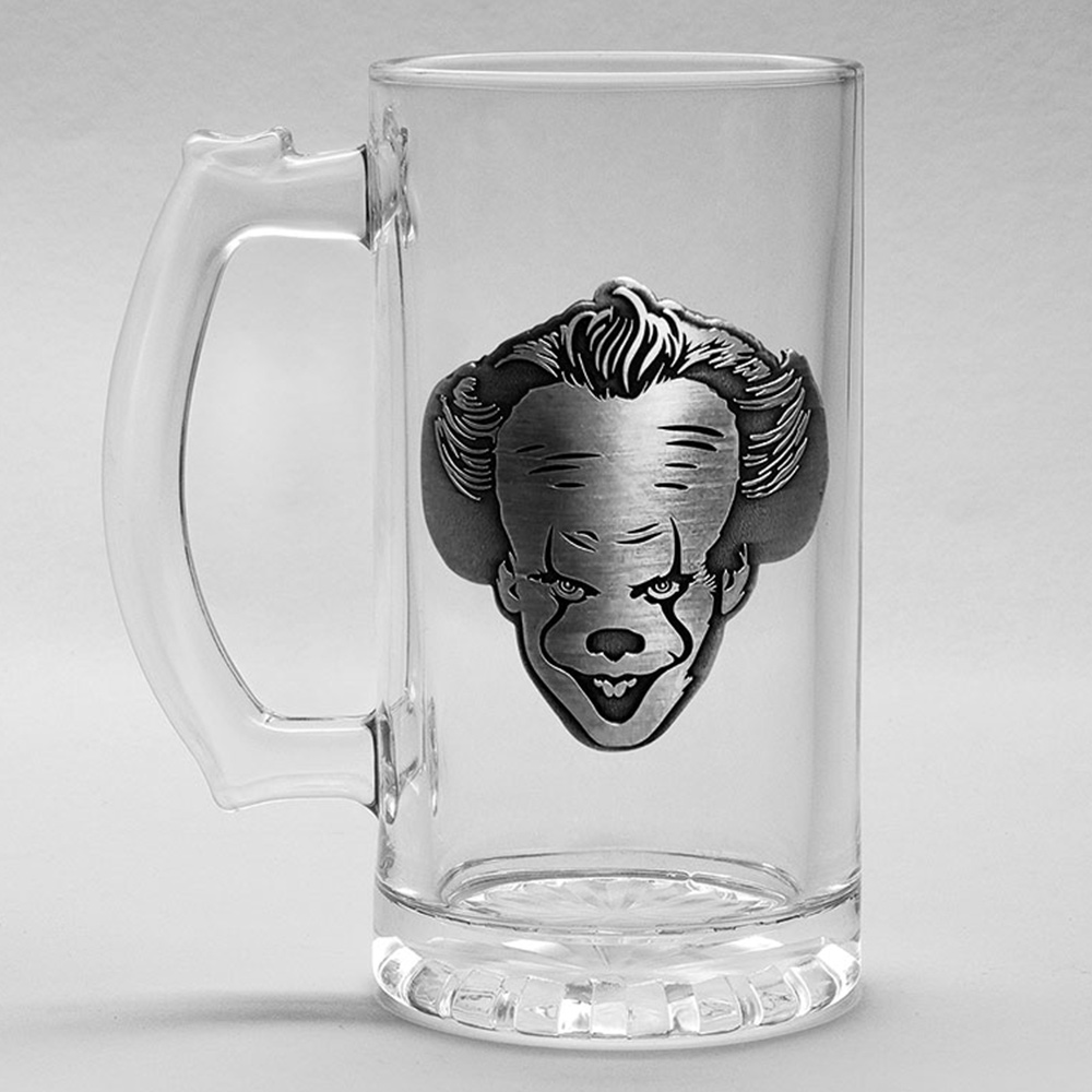 IT Pennywise Metal Crested Motif Glass 500ml Tankard