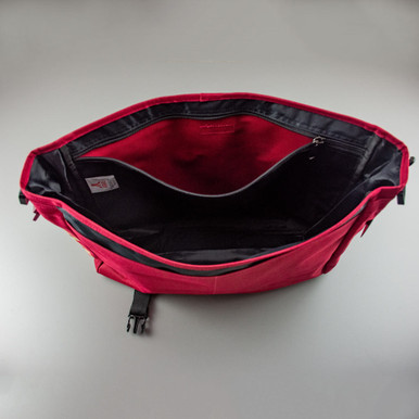 Atari Retro Messenger Bag with Japanese Logo