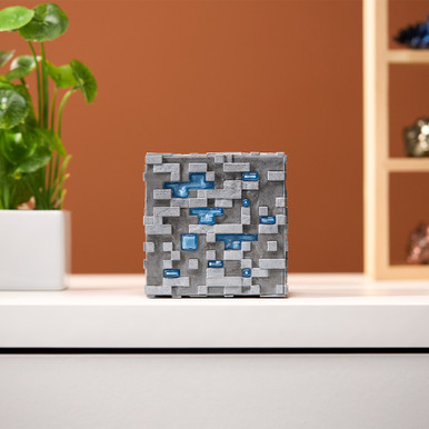 Minecraft: Illuminating Diamond Ore