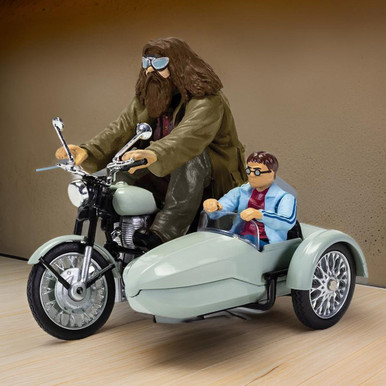 Harry Potter Hagrid Motorcycle with Figures | Menkind