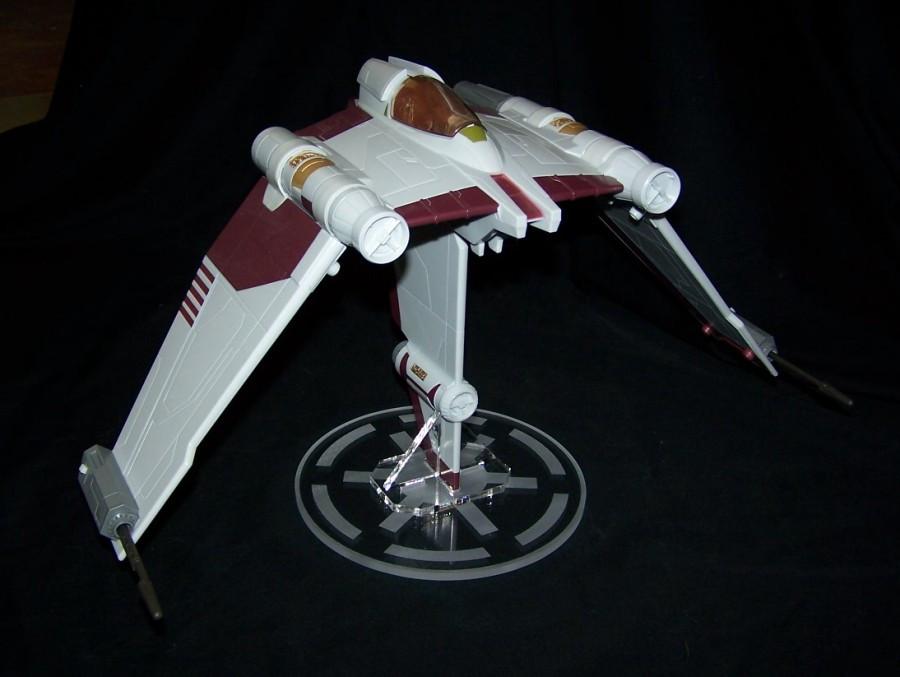 V-19 Torrent stand - Display Stands Direct