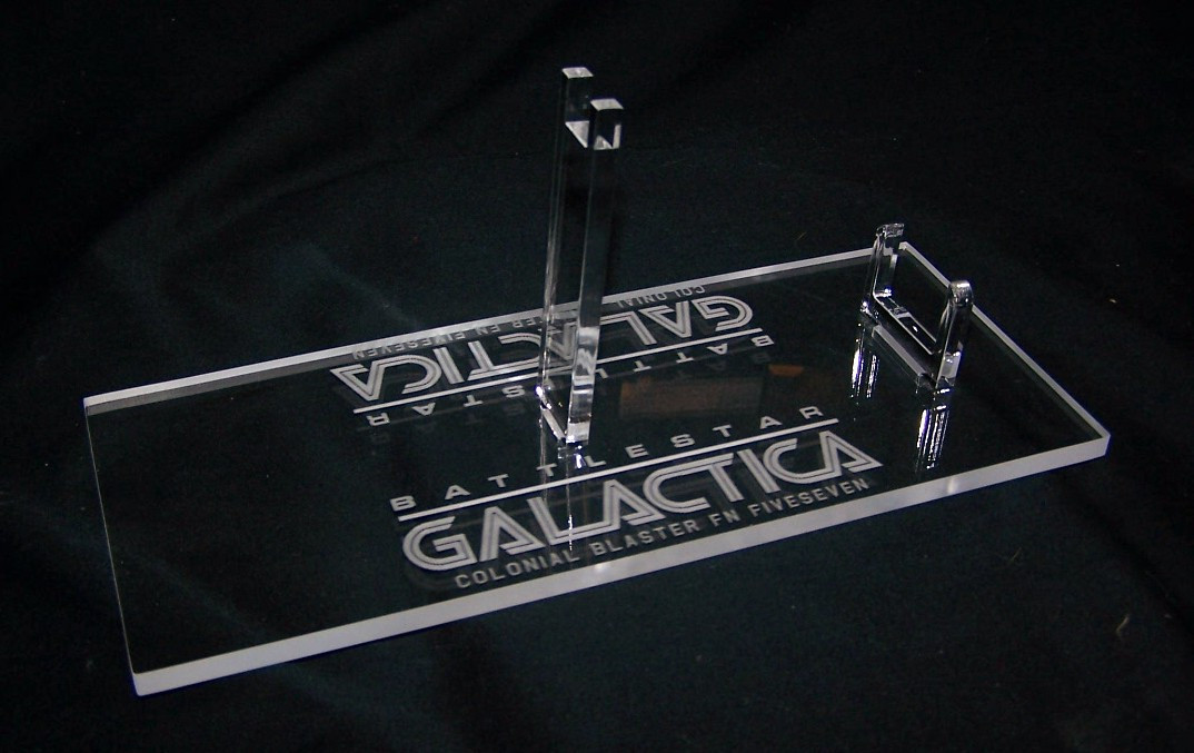 Battlestar Galactica,Colonial Blaster,display stand