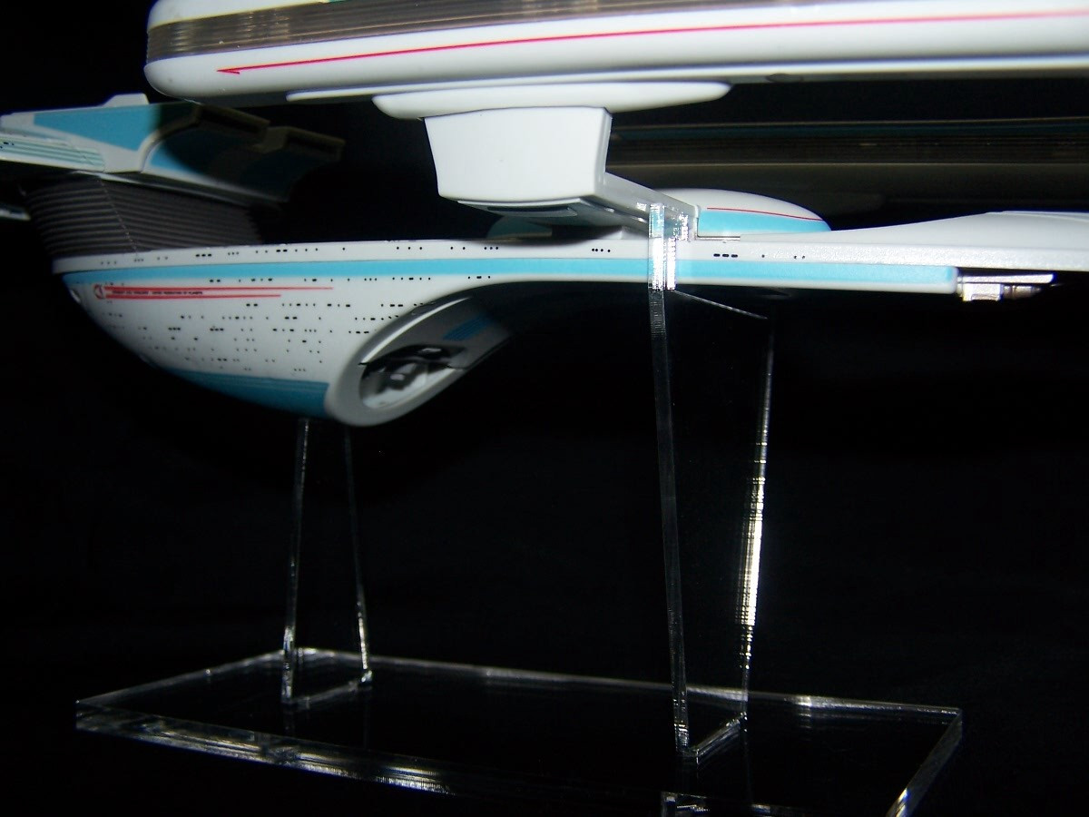 Diamond Select Excelsior generic stand