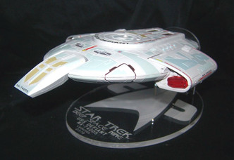 XL USS Defiant