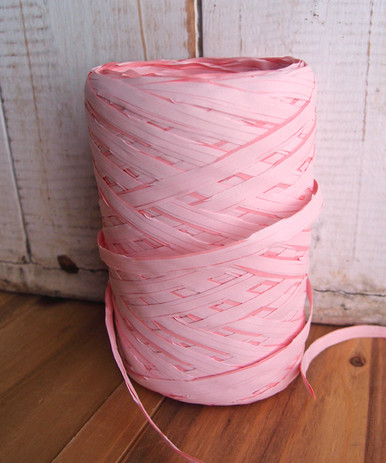 Upscale Raffia Pink - Packaging Decor