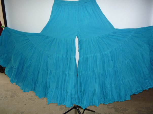 RUFFLE PANTS - Magical Fashions