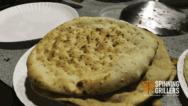 Making of Naan Bread & Roti using Pita Rotary Oven - Spinning Grillers ...