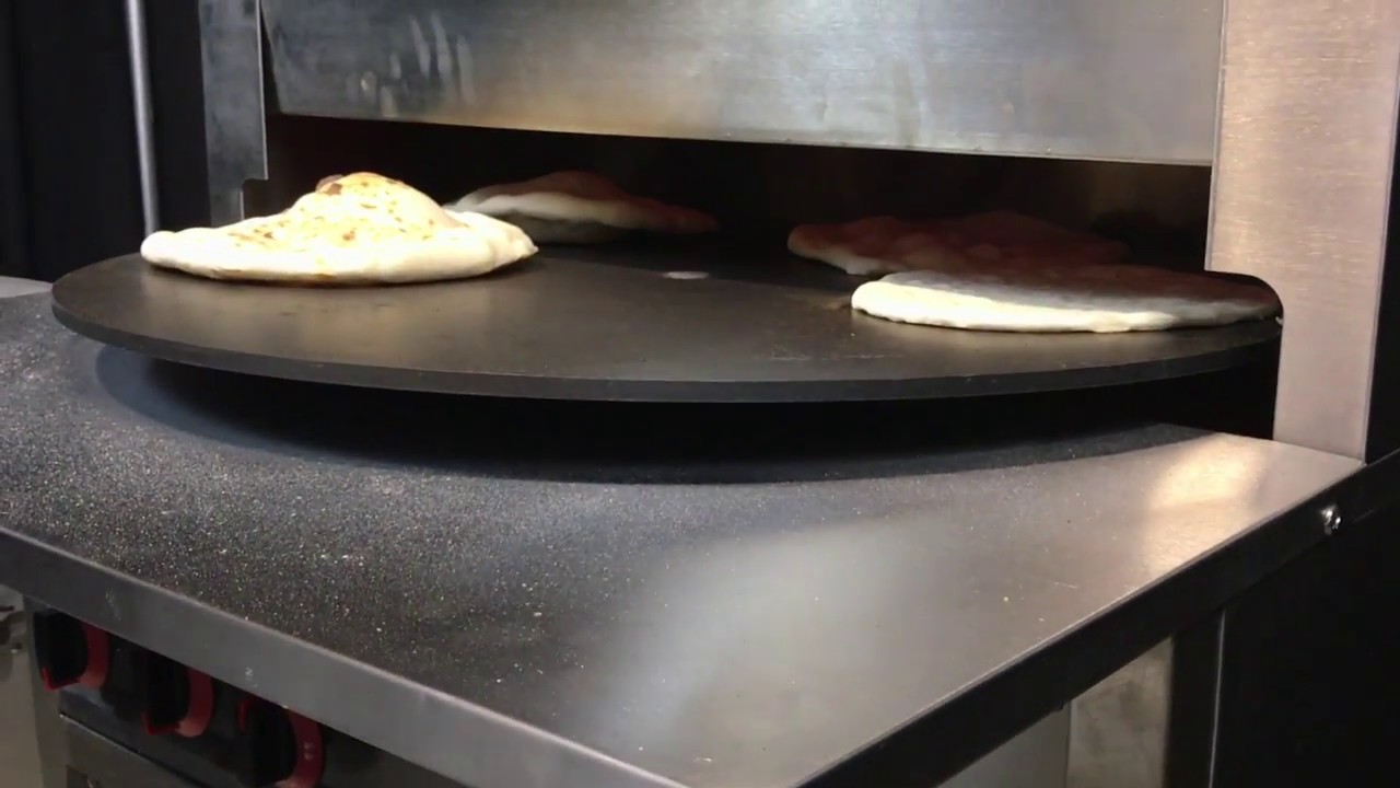 Iraqi Tanoor Flatbread using Rotary Pita Oven | Spinning Grillers