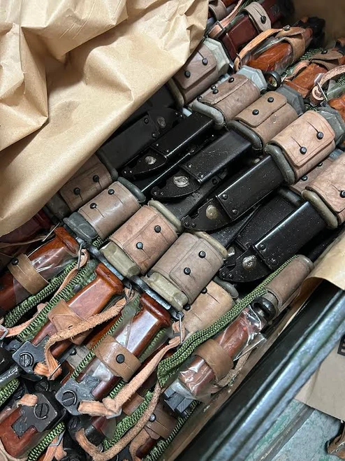 Romanian AIMS-74 AKM Bayonet – Rugged Military Blade