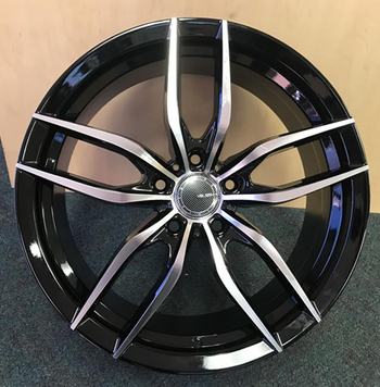 Velsen 533 18x8 5x114.3/5x4.5 Black Machined 38mm Wheels