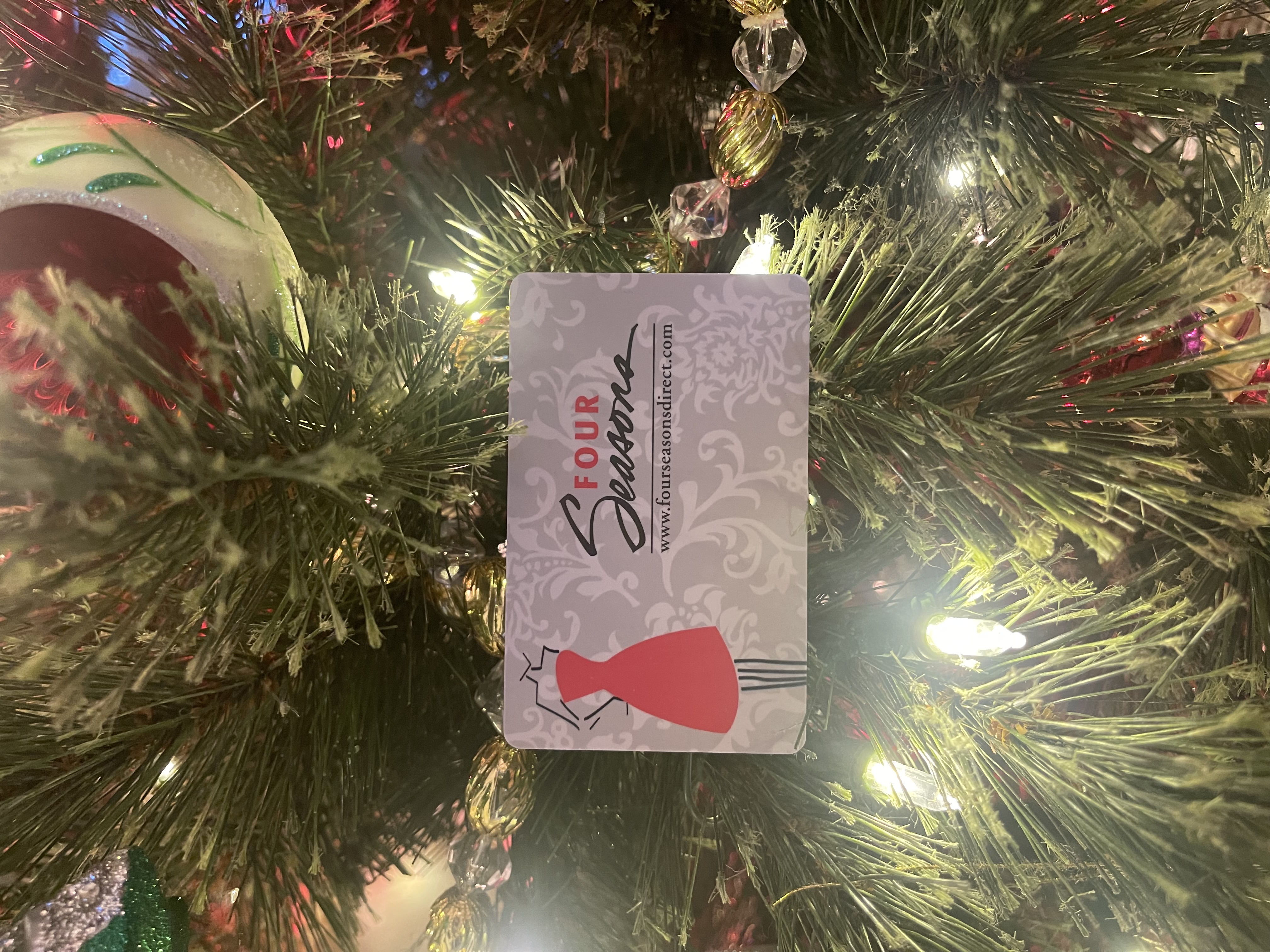 3 Easy Ways to buy Gift Cards at Four Seasons - Four Seasons Direct