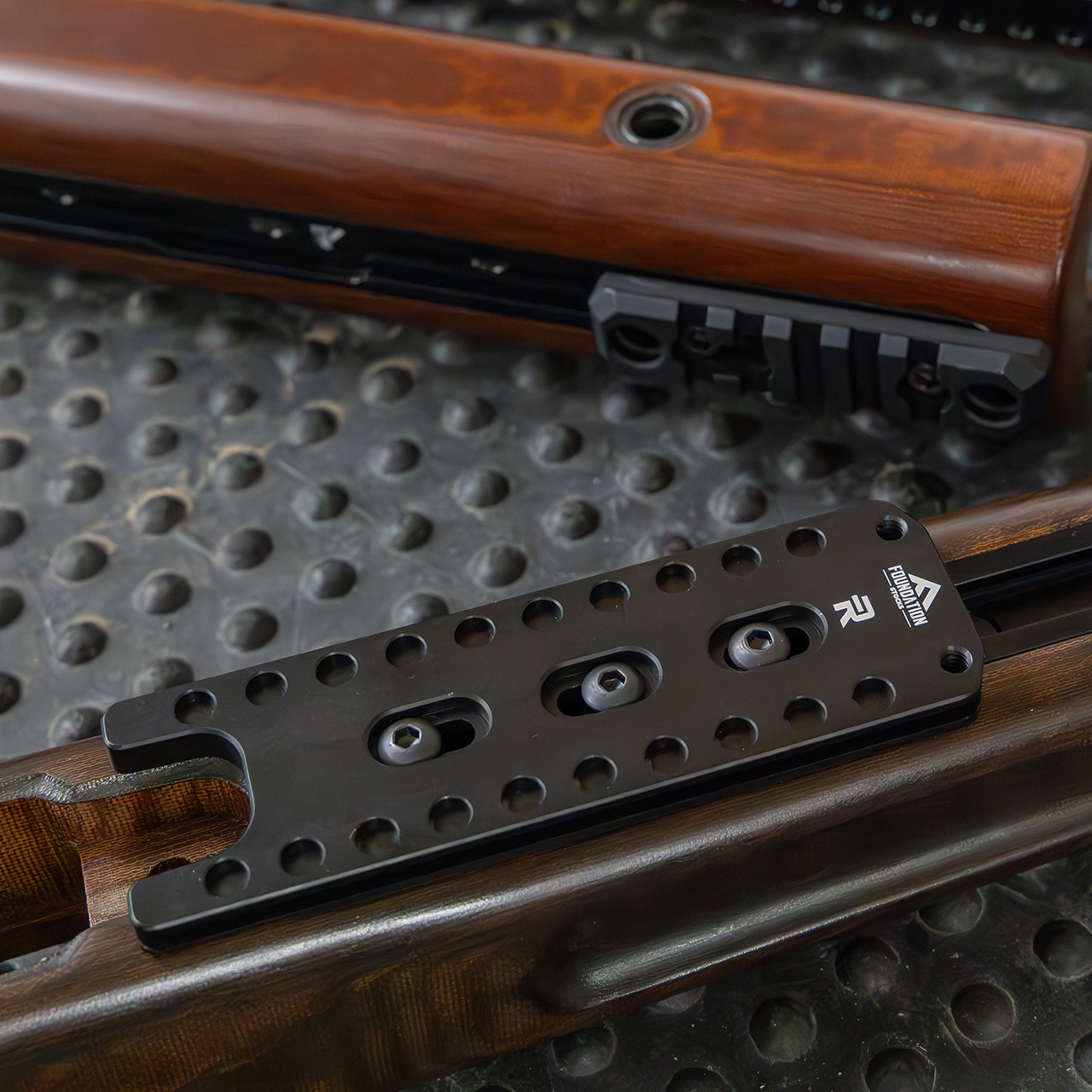 Foundation Stocks Short Length ARCA Rail