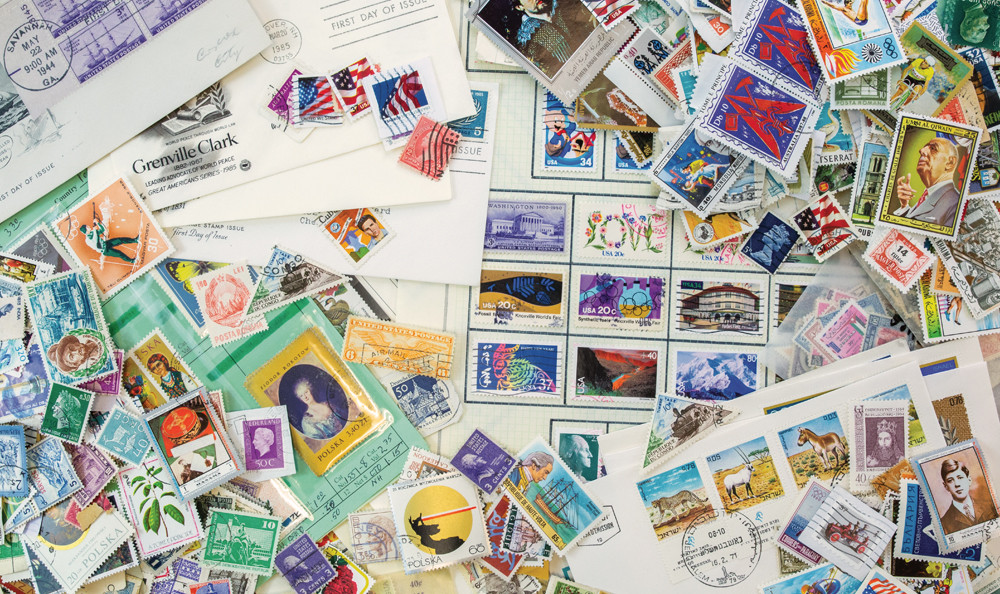 M7849 - Mix of 500 US & Foreign Stamps, Covers & More - Mystic Stamp ...
