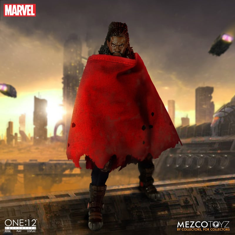Mezco One:12 Collective Bishop