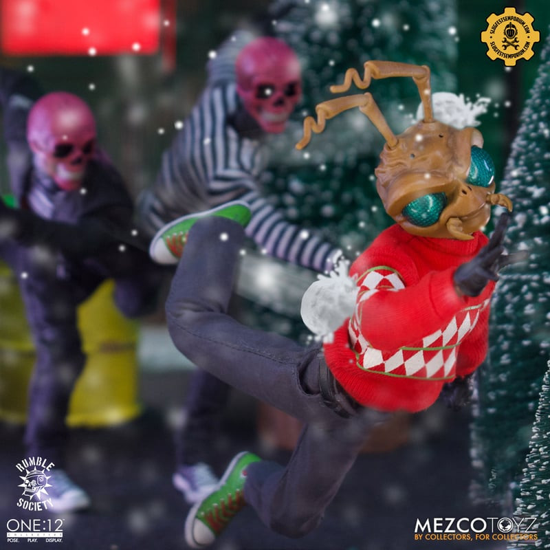 Mezco One: 12 Collectible Holiday Gomez