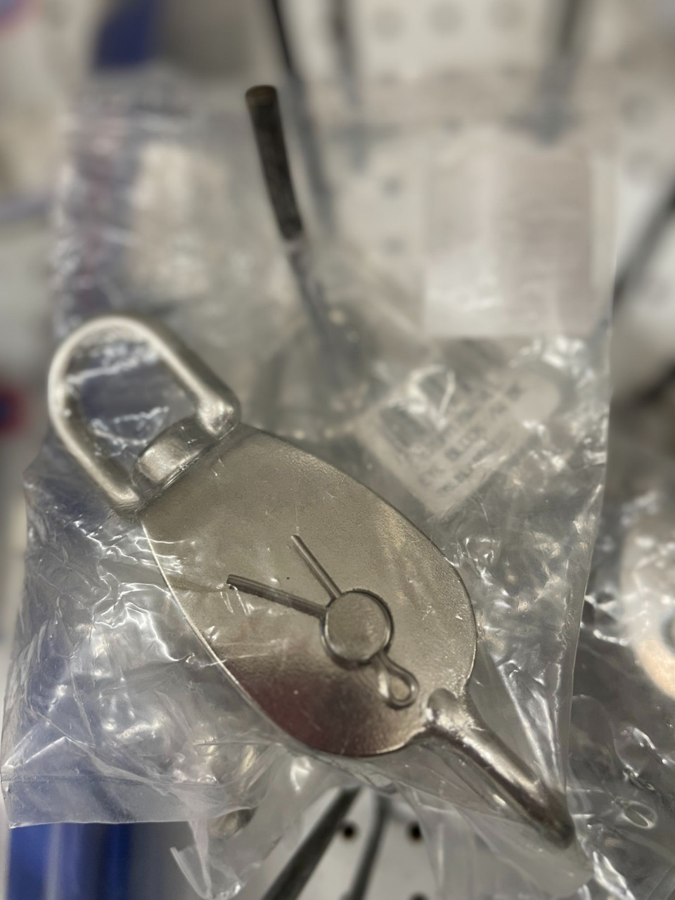 1"(25MM) Swivel Eye Block /w Becket