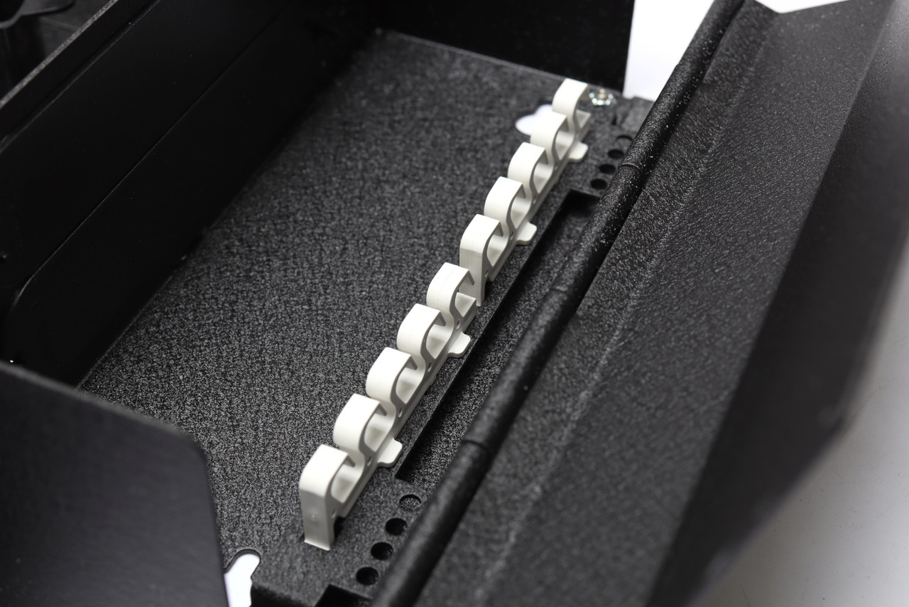 Corning WCH-02P Wall-Mountable Connector Housing