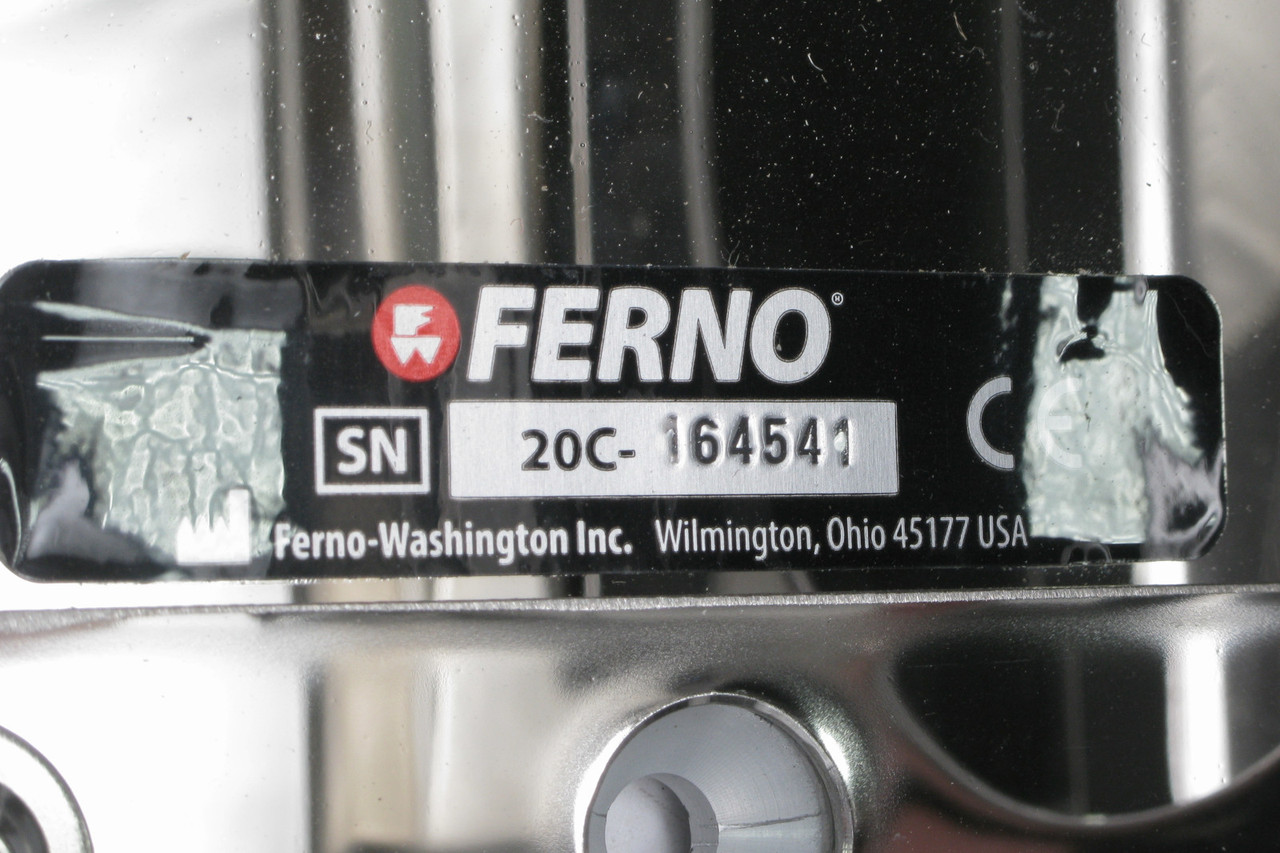 Ferno Model 521 Oxygen Bottle Holder, Universal Bracket Base