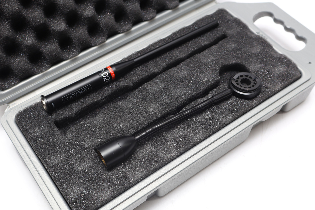 AUDYSSEY APM1 Professional Microphone w/ Stand