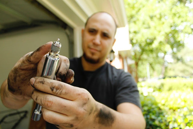 Signs Your Motorcycle Spark Plugs Have Gone Bad - WestEndMotorsports.com