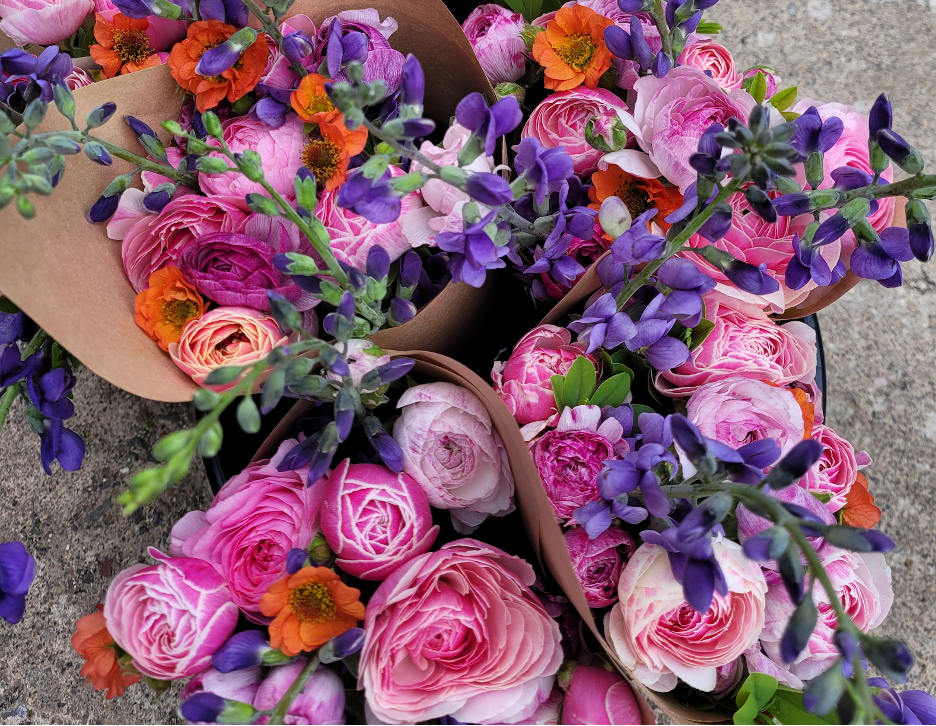 Fresh Local Flowers - TC Farm