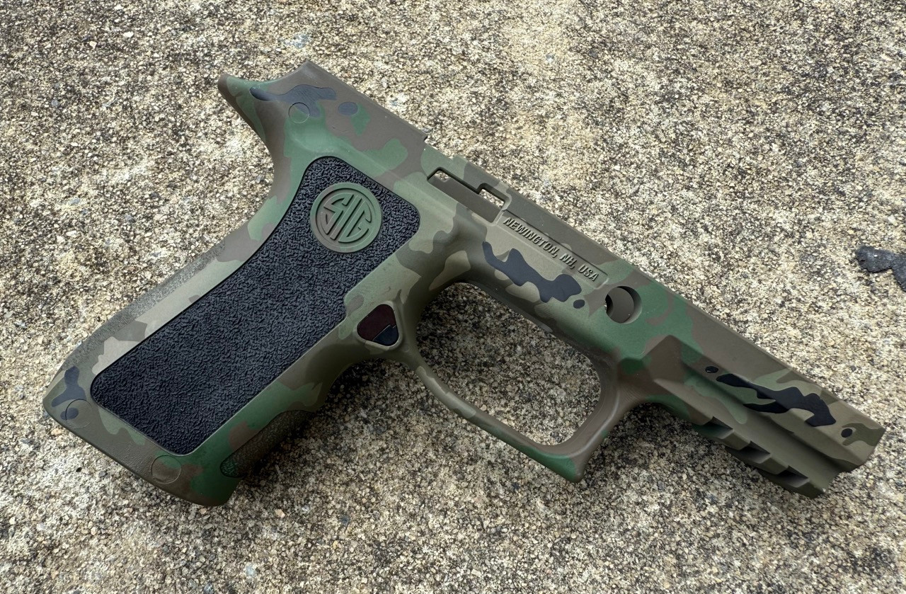 P320 X-COMPACT Custom Woodland Camo Grip Module