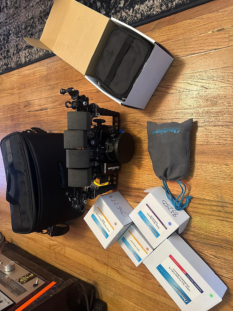 USED: Nauticam Sony A6400 Underwater Housing & WWL-C Wet Lens