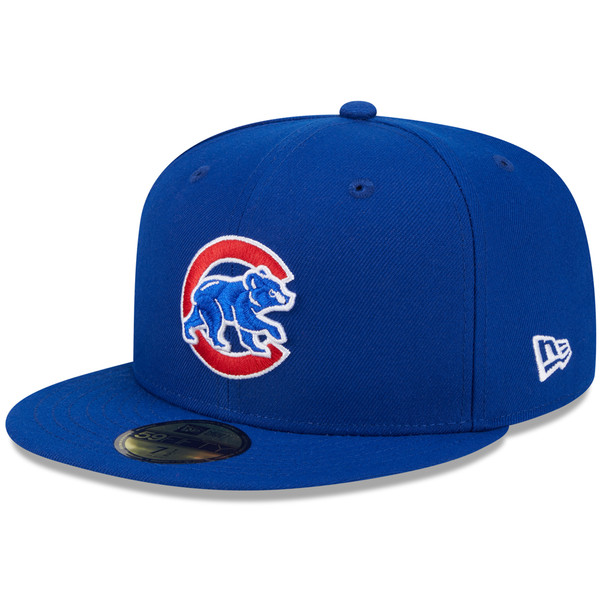 Chicago Cubs 59FIFTY 'Crawling Bear' Fitted Hat | Official MLB®