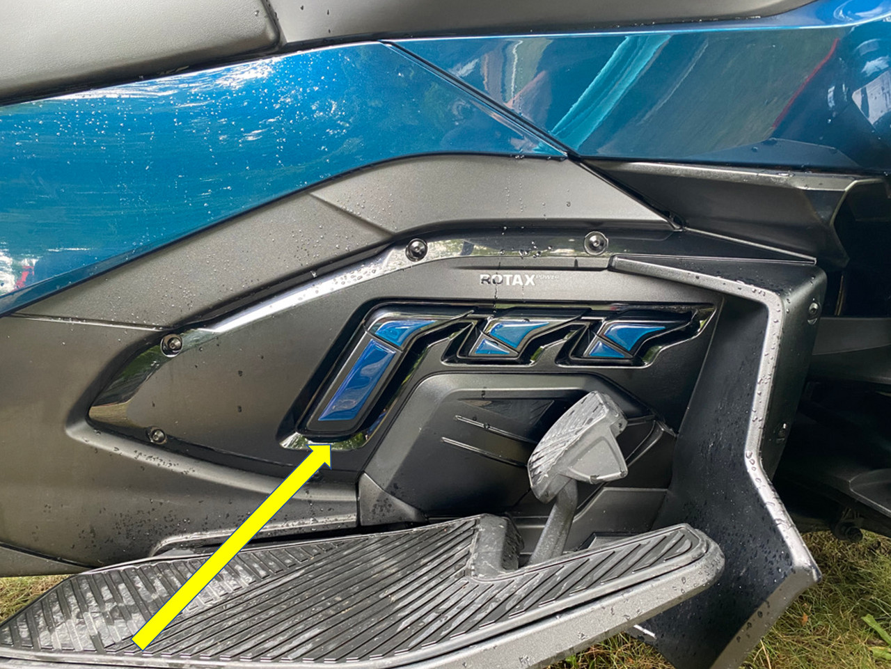 RT 2020 and up - Engine Cover Protection (12 pcs) Color Match Options ...