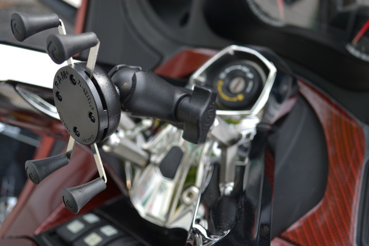 Combo Bolt - Arm - 1"Ball - X Grip RAM (All years - models except with ...