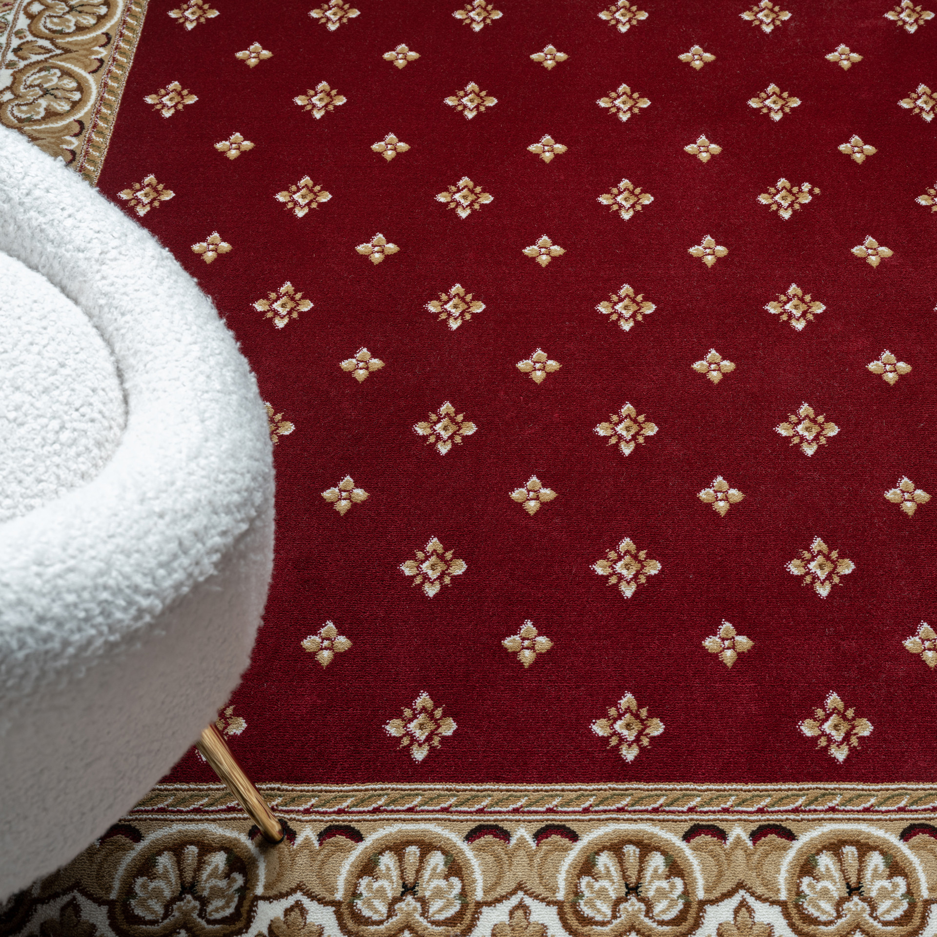 Mayfair Classic Red Rug - Rugs Express