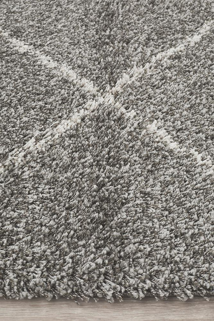 Shaba Diamond Grey Shag Rug - Rugs Express
