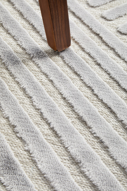 Flo Centro Silver Runner | Online Rug Store