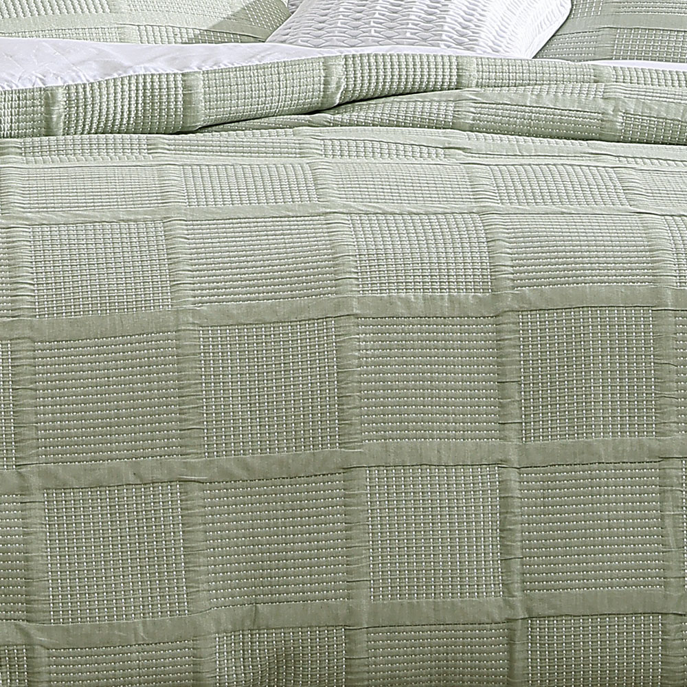 Buy Bradshaw Green Duvet Cover Set by Private Collection | queenb