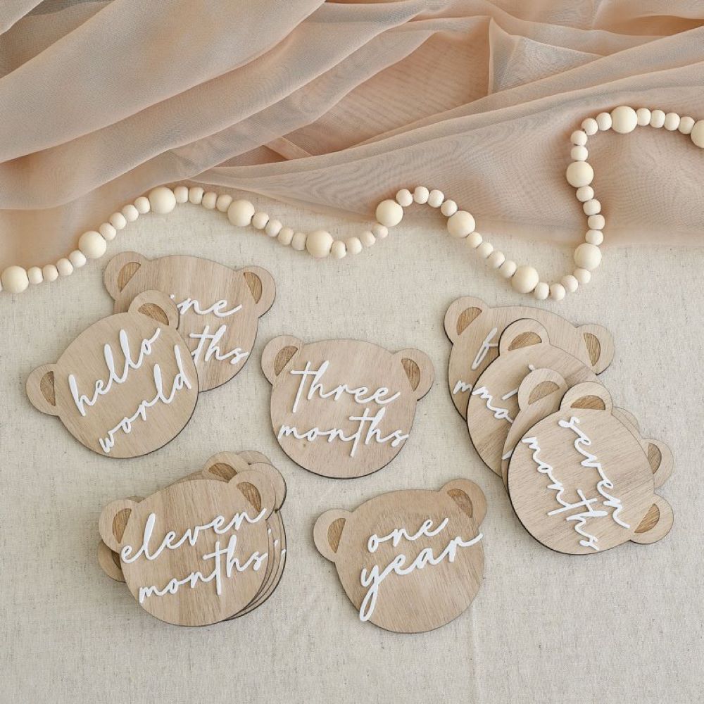 Buy Teddy Bear Baby Milestone Signs by Ginger Ray | queenb.co.nz